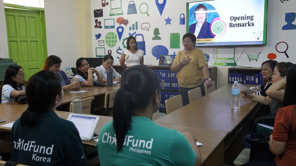ChildFund collaborates with the Manila LGU and DepEd to update ICT Hubs ...
